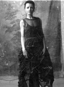 ODE TO DOLORES – LIVINGWOMEN